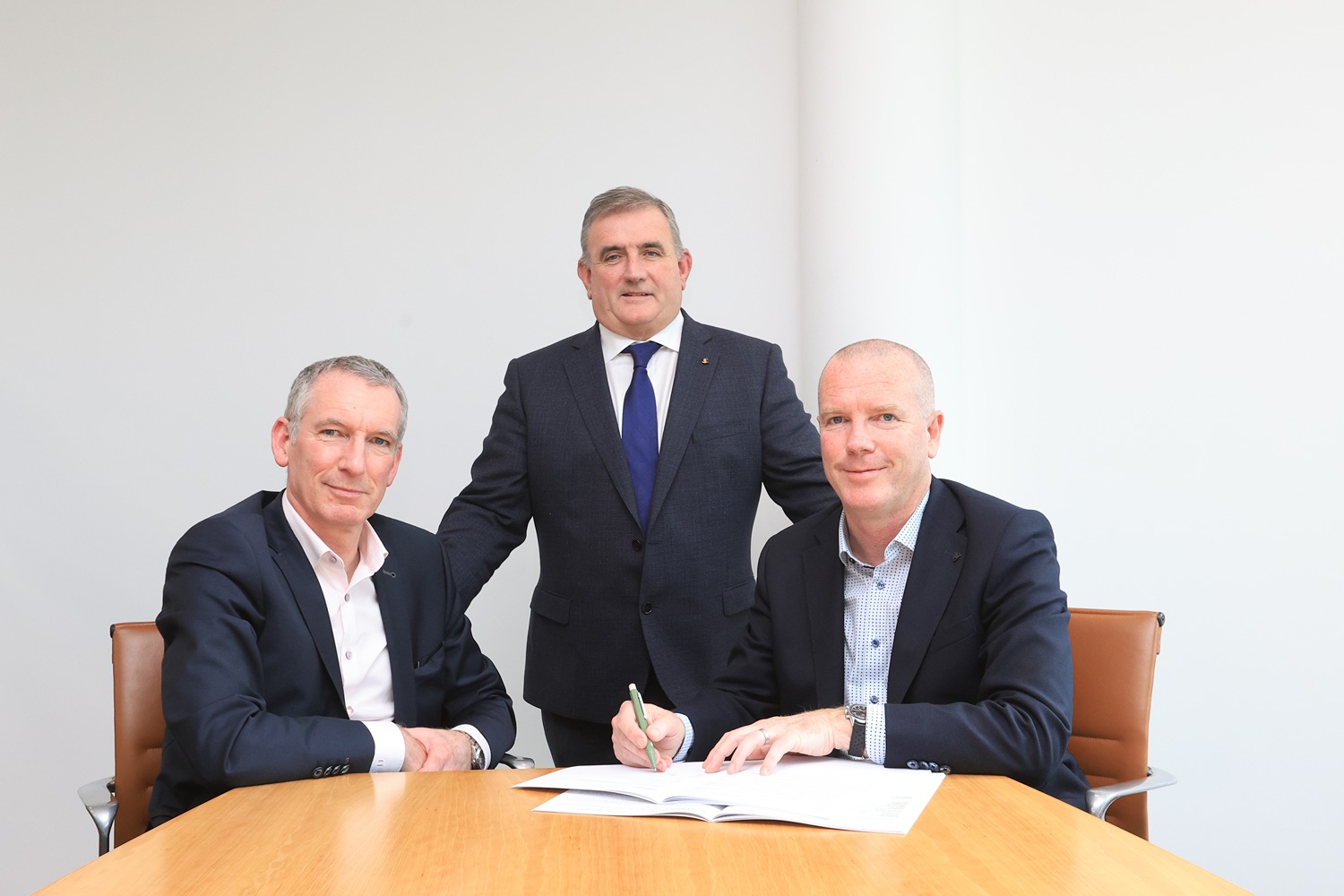 Kevin O’Leary Bandon joins Renault and Dacia network - car and motoring ...